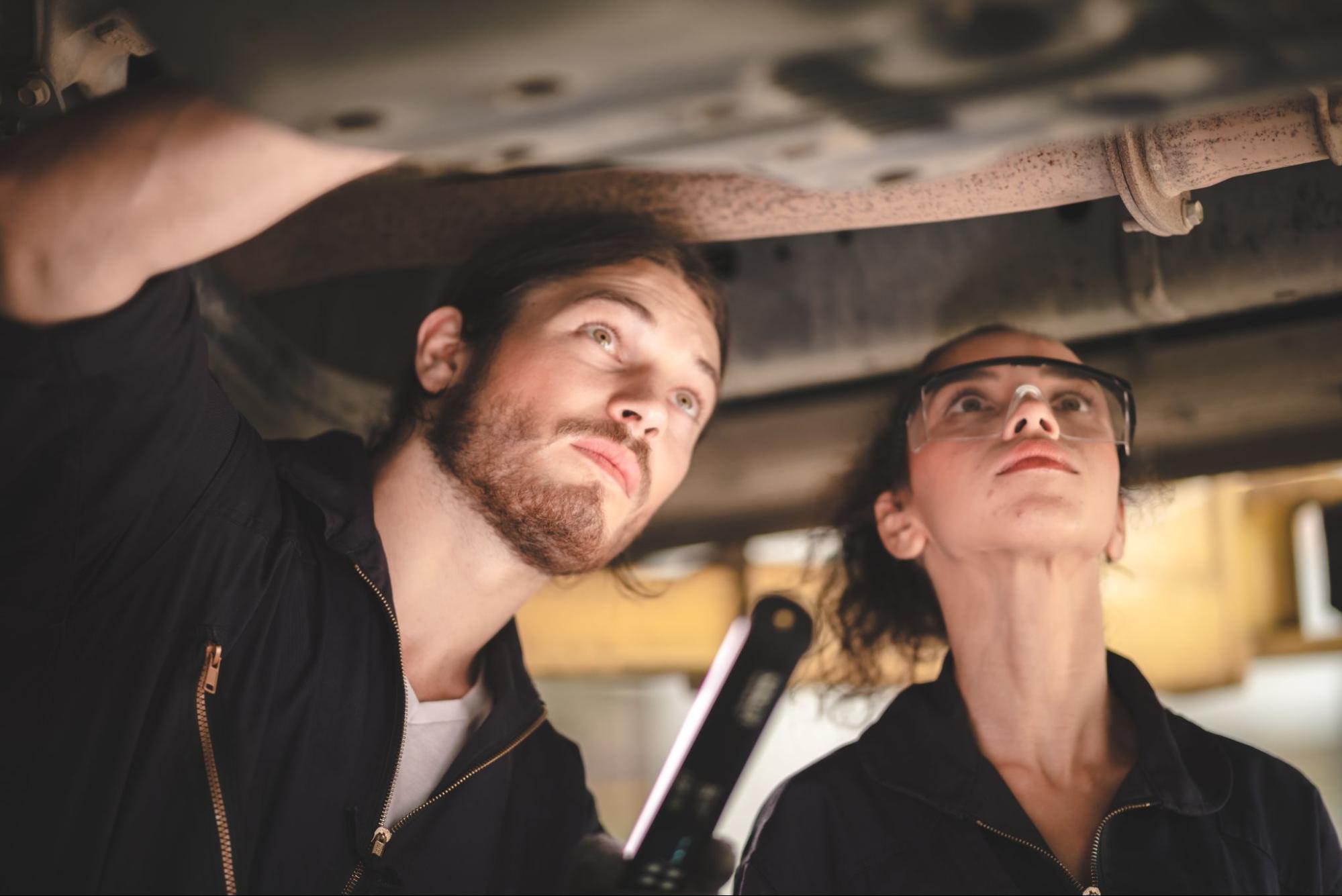 - Solo Auto Electronics